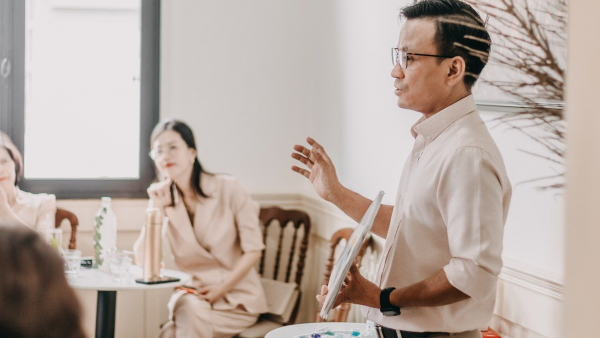 Good Presentations and Poor Presentations - DeYuCo Academy