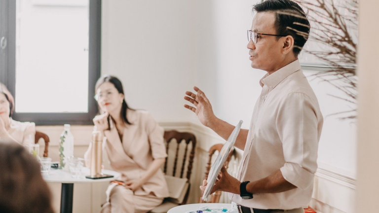 Good Presentations and Poor Presentations - DeYuCo Academy